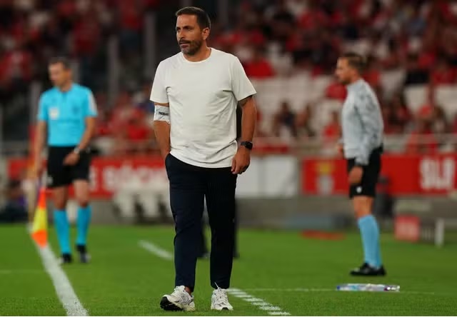 Entenda como Vasco Matos, alvo do Botafogo, virou um dos treinadores ...